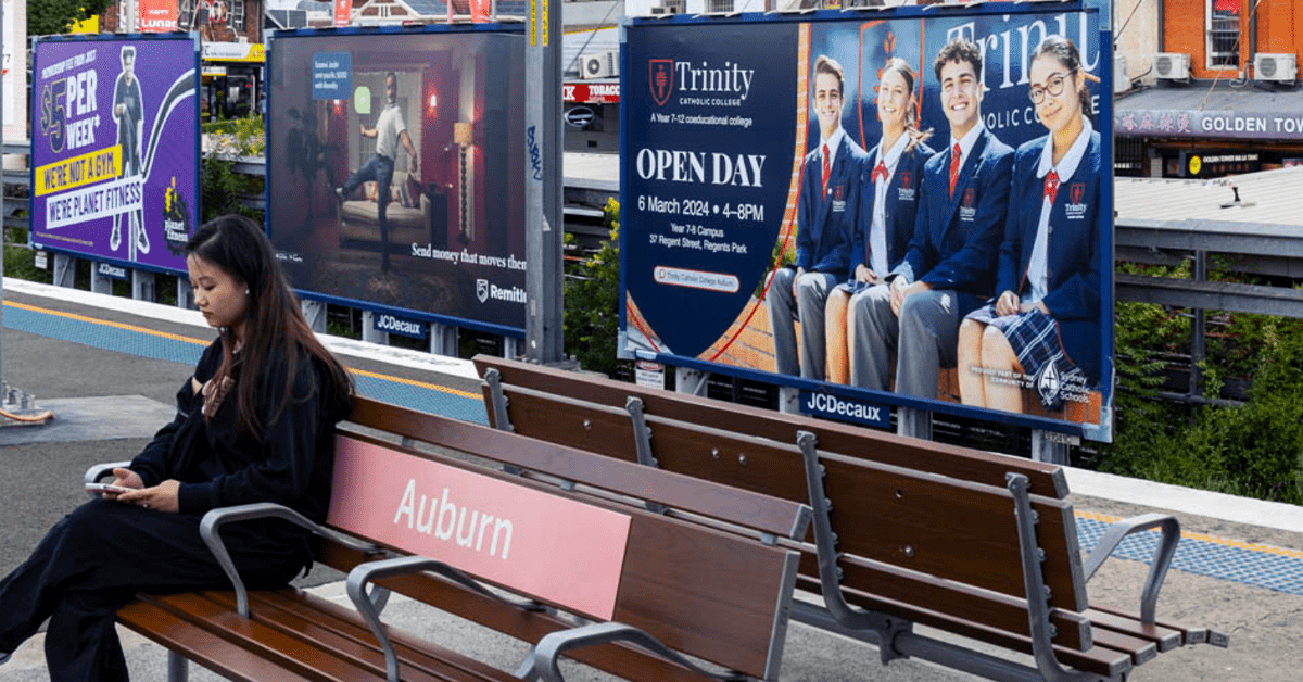 Train Station Advertising: How to Make the Most of Its Benefits